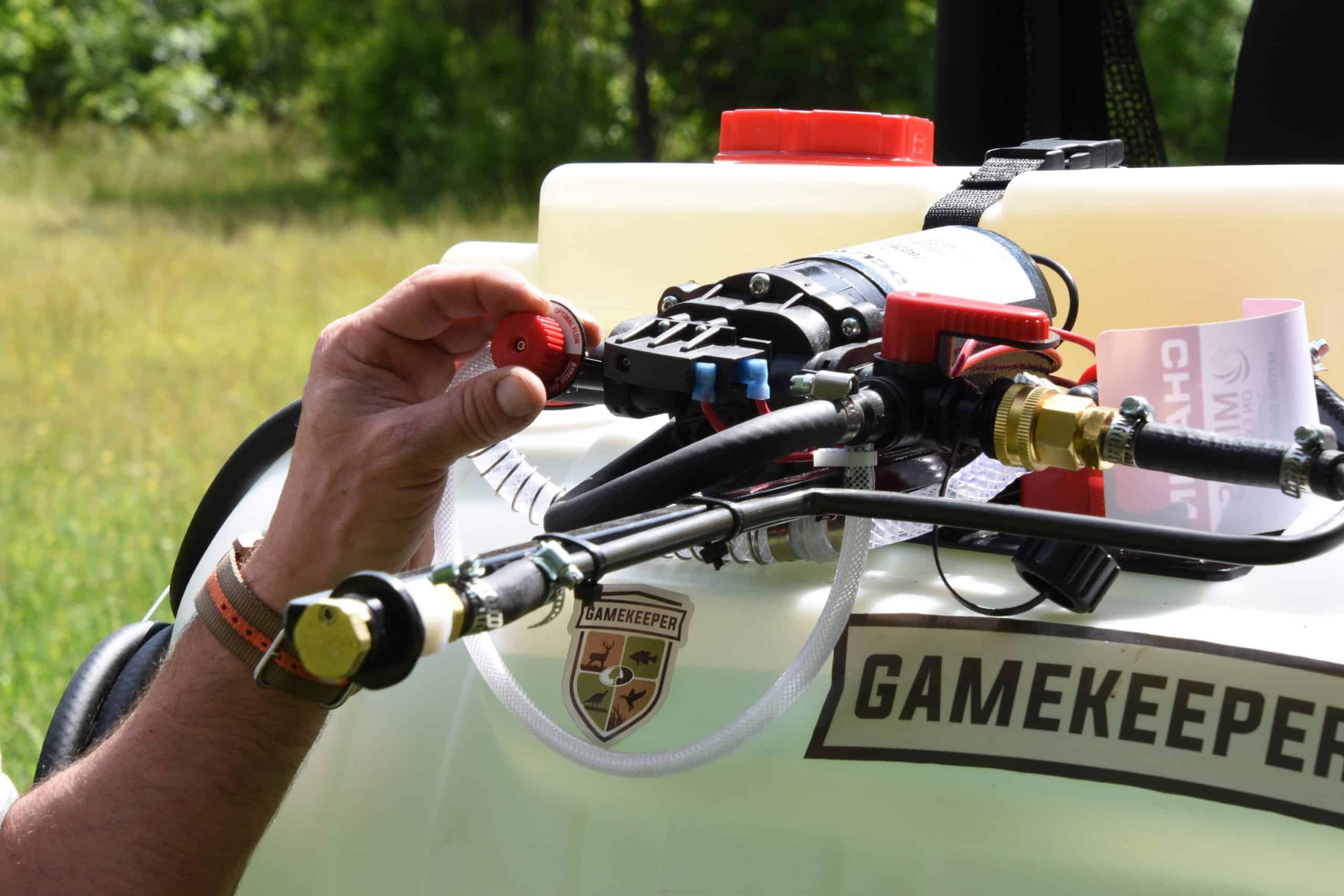 How to Calibrate a Sprayer | Mossy Oak Gamekeeper